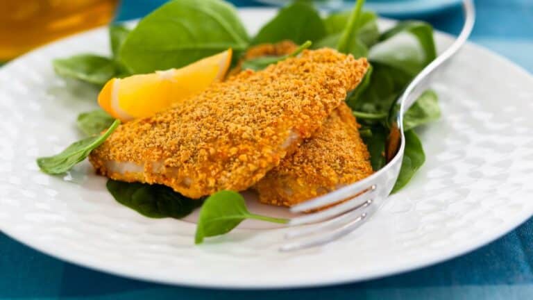 Poisson pané maison : l’astuce pour une panure qui ne se détache jamais ...